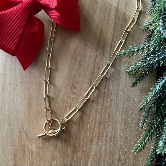 Jewelry | Gold Paperclip Toggle Necklace | Poshmark